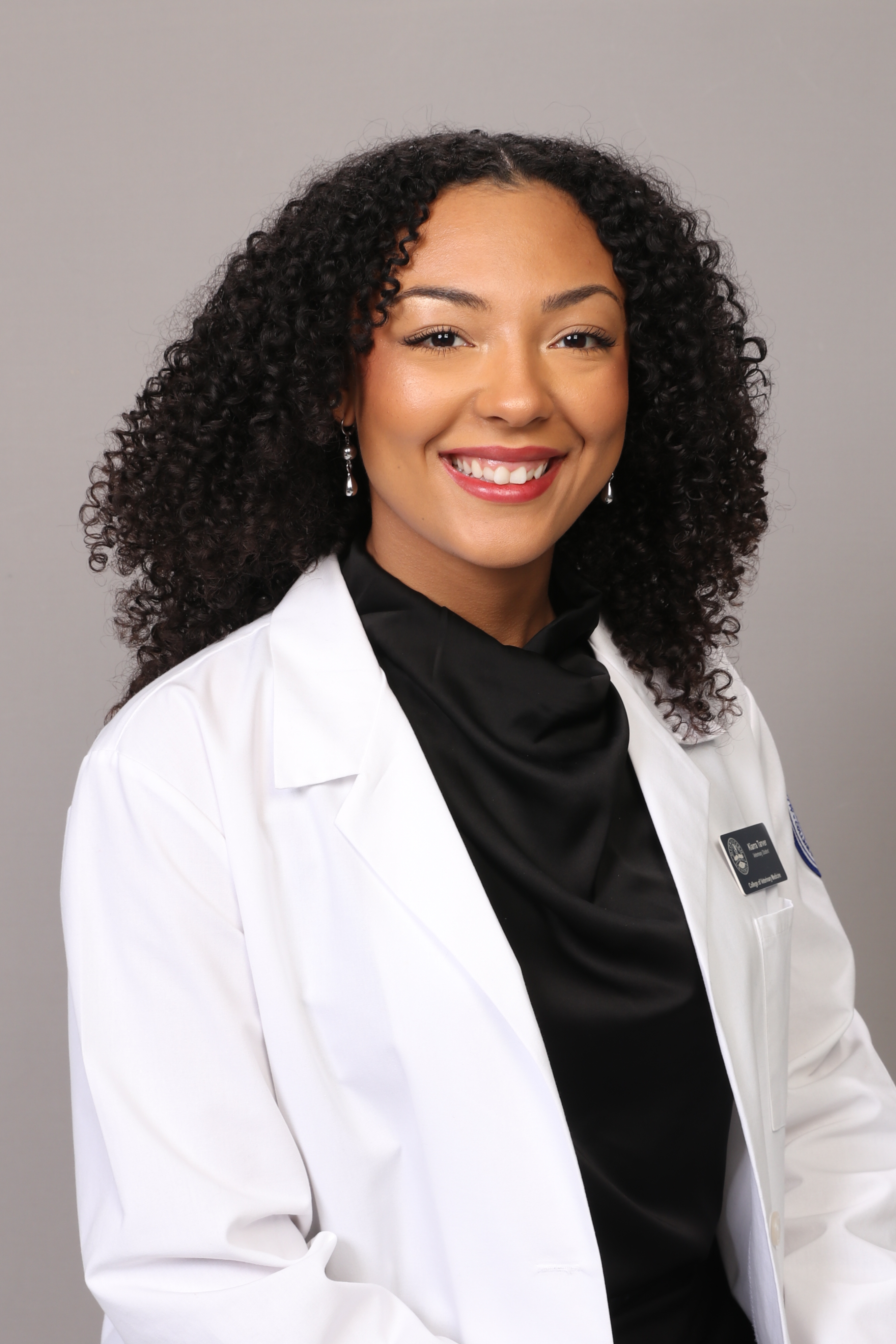 Announcing the Veterinary Student Recipients of HumaneVMA's 2025 Compassionate Care Scholarships!